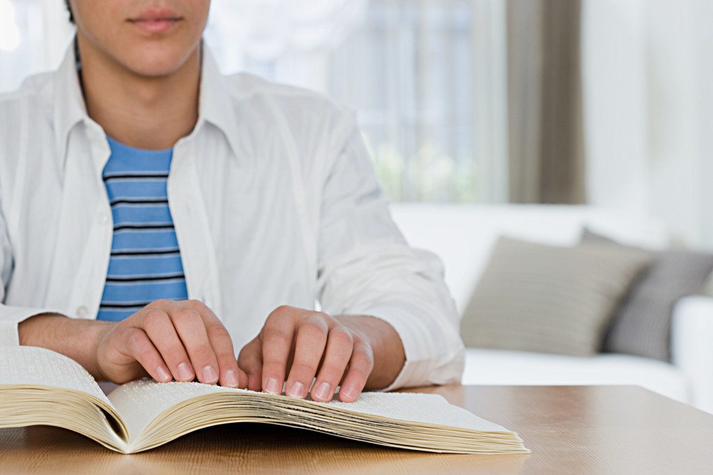 What Colleges Do To Help The Visually Impaired Best Value Schools What Colleges Do To Help The Visually Impaired Best Value Schools